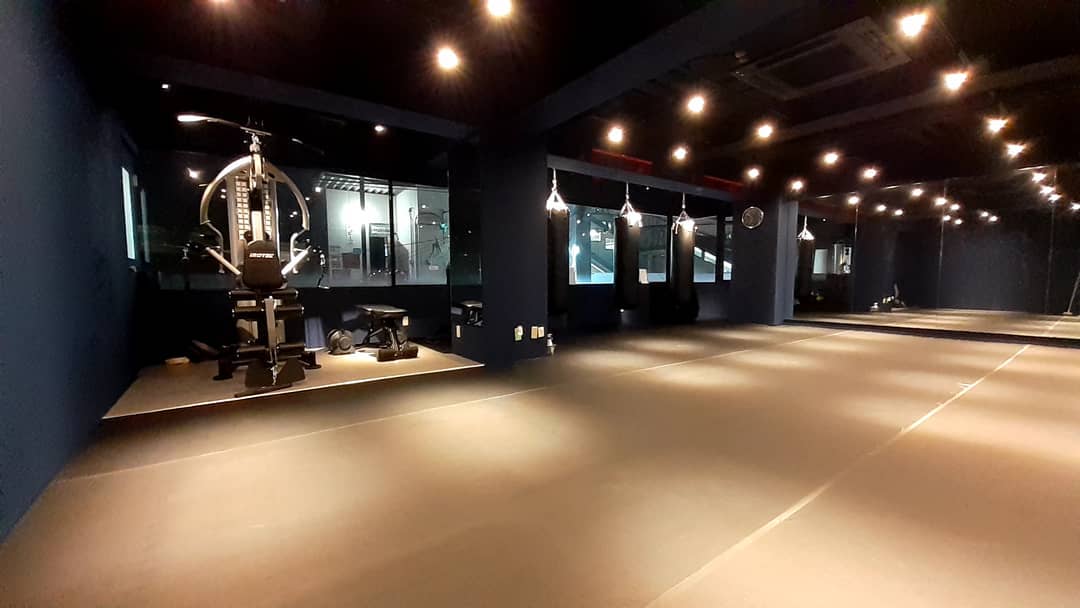 LIVELUS KICK STUDIO - マッスルナビっ！